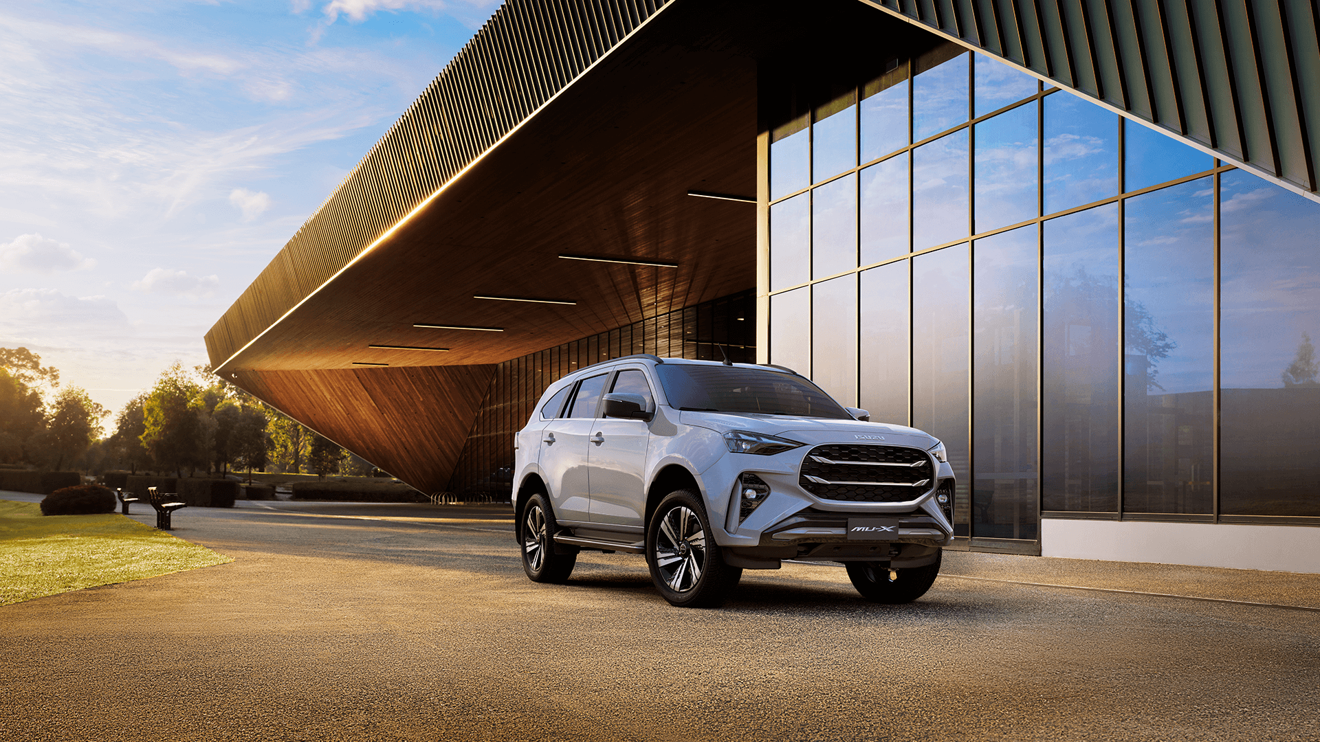 EMOTIONAL AND SOLID - Isuzu Latinoamérica
